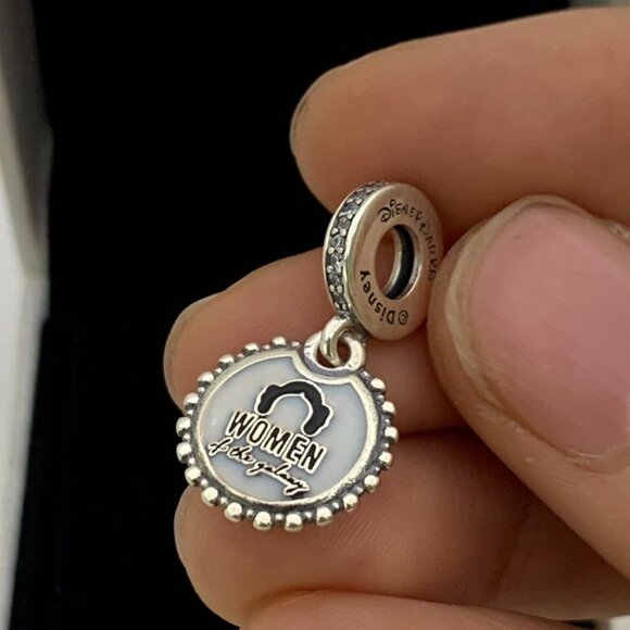 Pandora | Jewelry | Pandora Disney Parks Princess Leia Dangle Charm ...